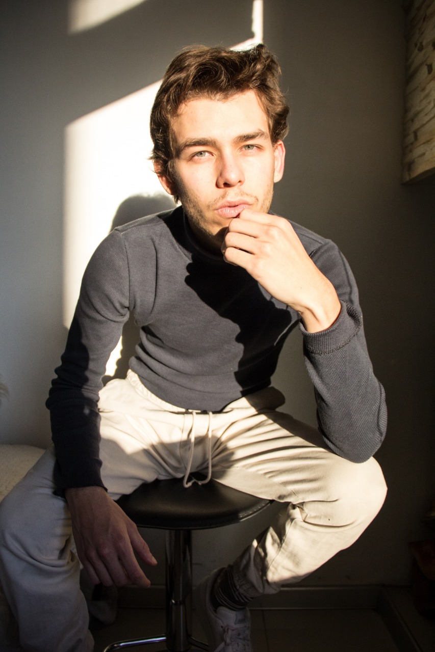 Nicolás Sánchez – HILAKU